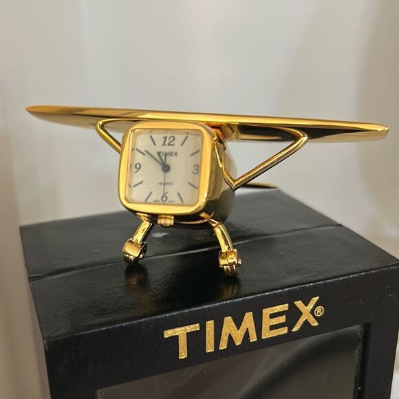 Timex | Wall Decor | Timexairplane Clock | Poshmark